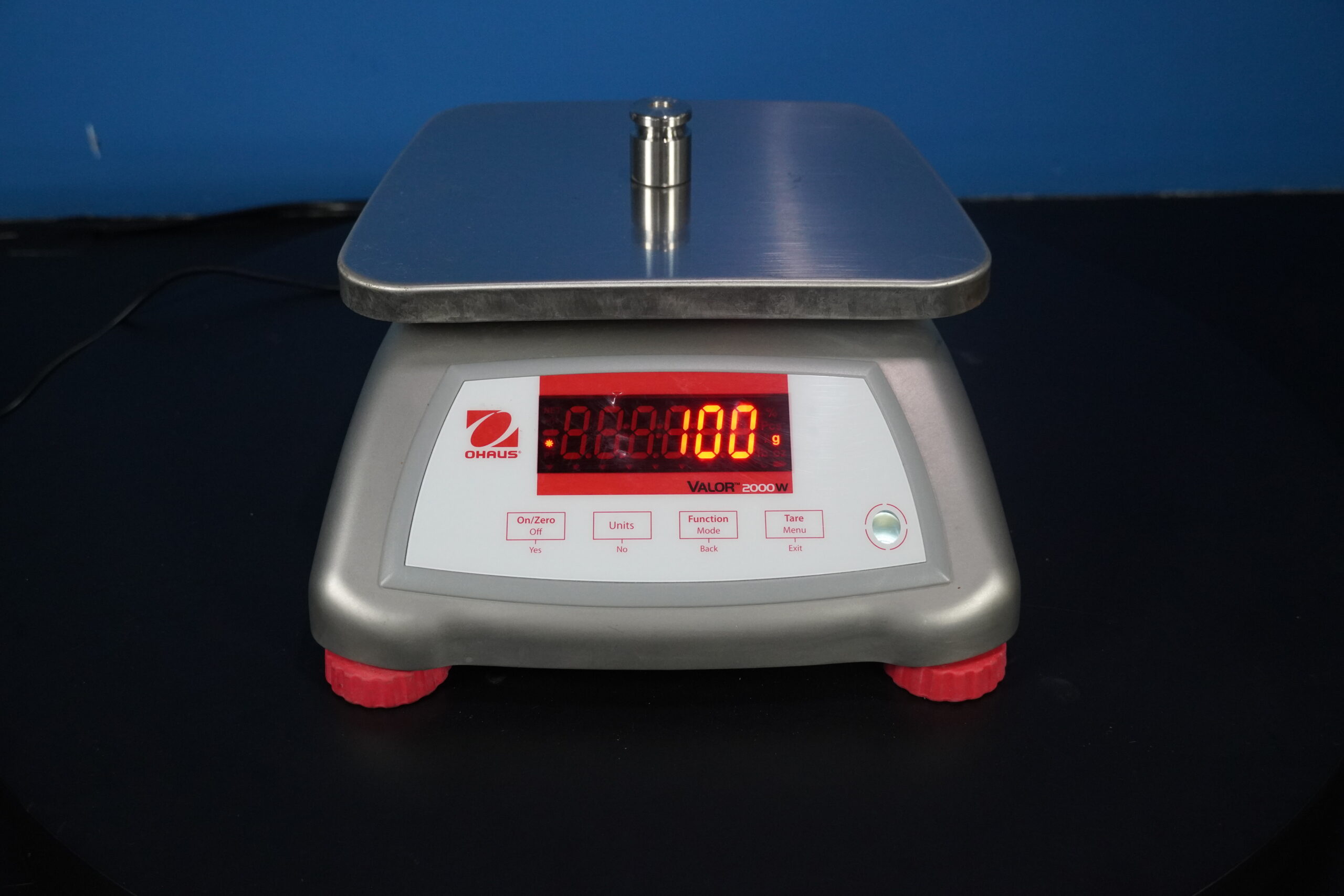 Ohaus Valor 2000 V22XWE6T Bench Scale (Used) - Laboratory Instrument ...